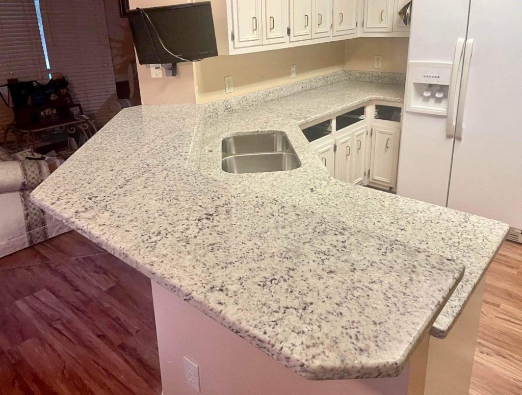 Granite Countertops GMQ Tops - Moonlight – 60 sqft – $3802