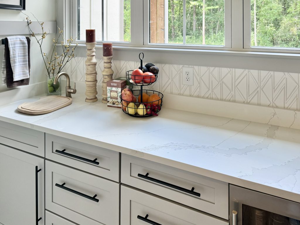 Granite Countertops GMQ Tops - Calacatta Beige