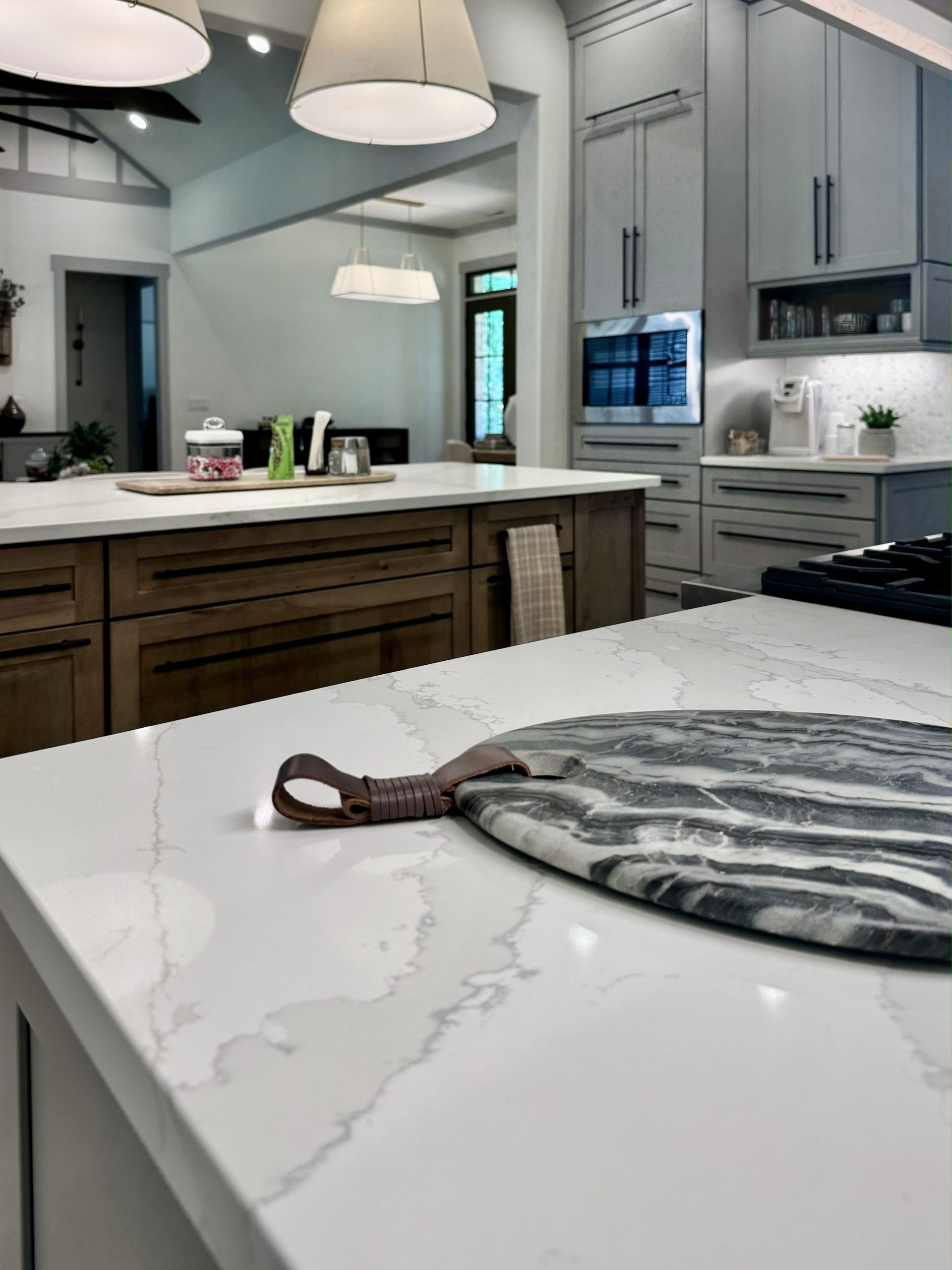 Granite Countertops GMQ Tops - Calacatta Beige